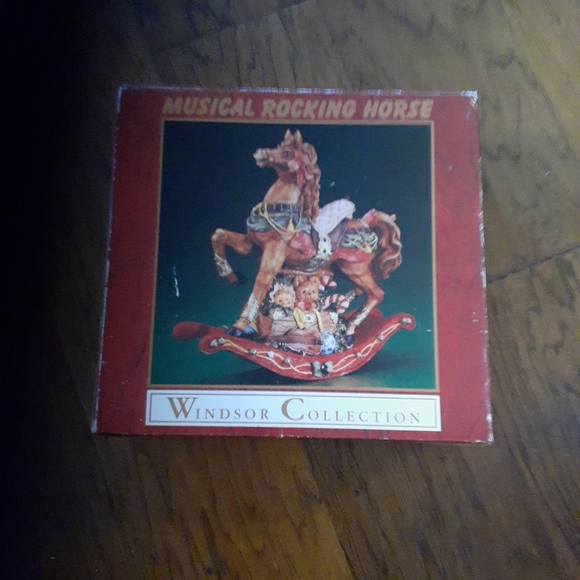 Windsor Collection | Accents | Exquisite New In Box Windsor Collection ...